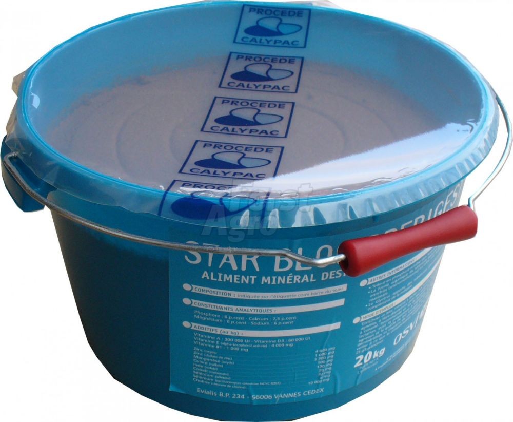 Minerální a solné lizy pro ovce a kozy — Forst Agro